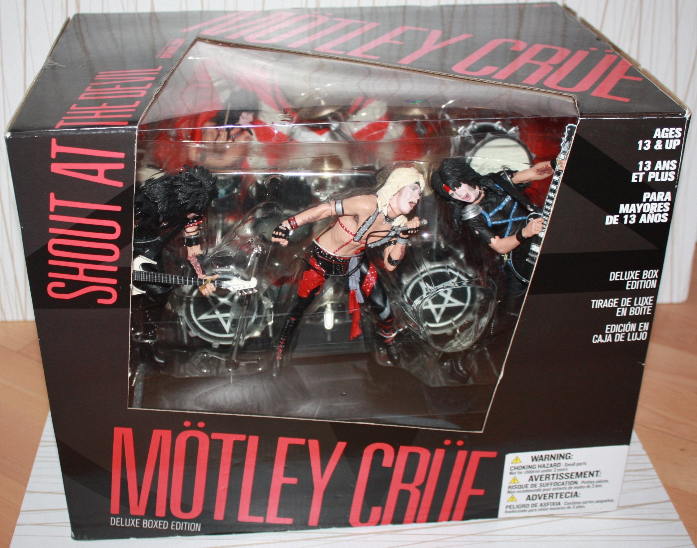 Motley Crew Boxed Set– MarvelsAura